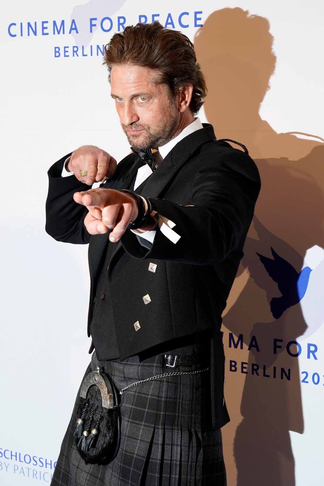 Your Afternoon Man: Do You Need to See Gerard Butler in a Kilt? - Go ...
