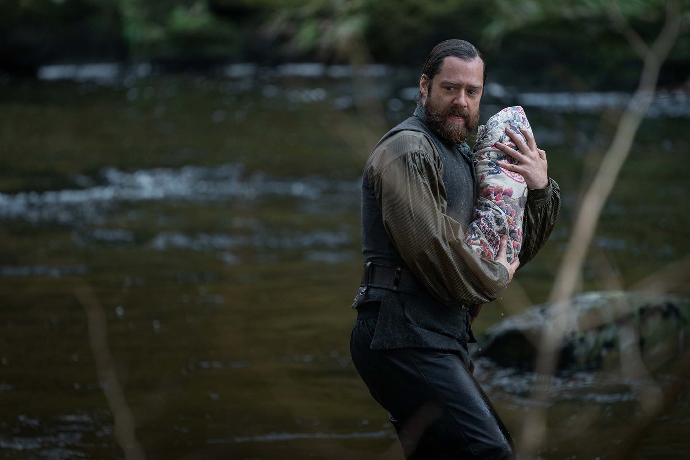Outlander Recap: The Ballad of Fergus - Go Fug Yourself Go Fug Yourself