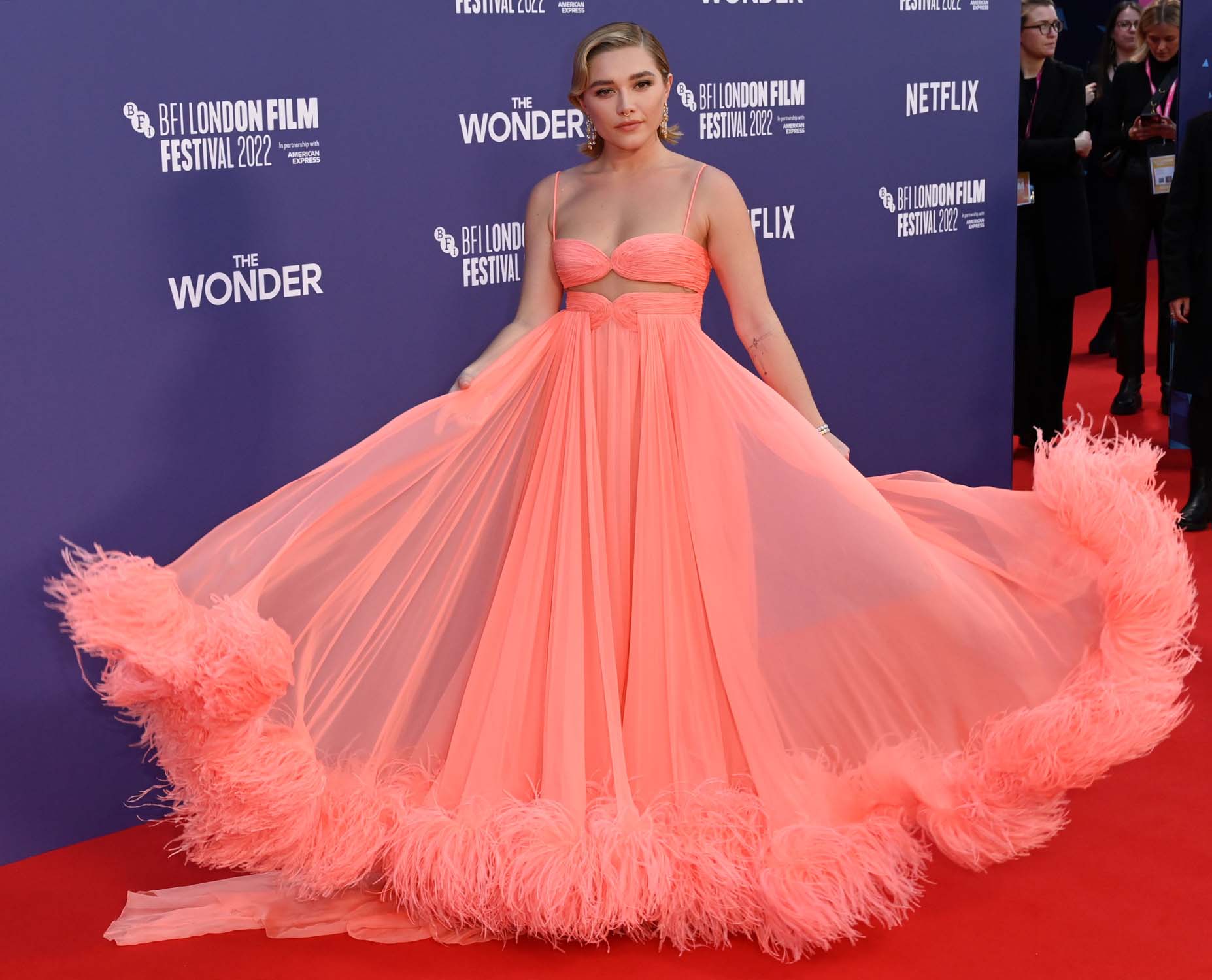 Florence Pugh Looks Wonderful at Her Latest Premiere - Go Fug Yourself ...