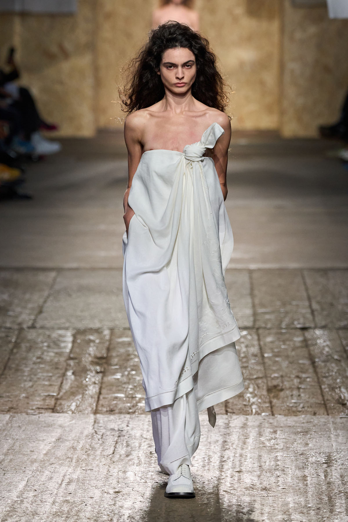 Moschino Was All Over The Place This Time - Go Fug Yourself Go Fug Yourself