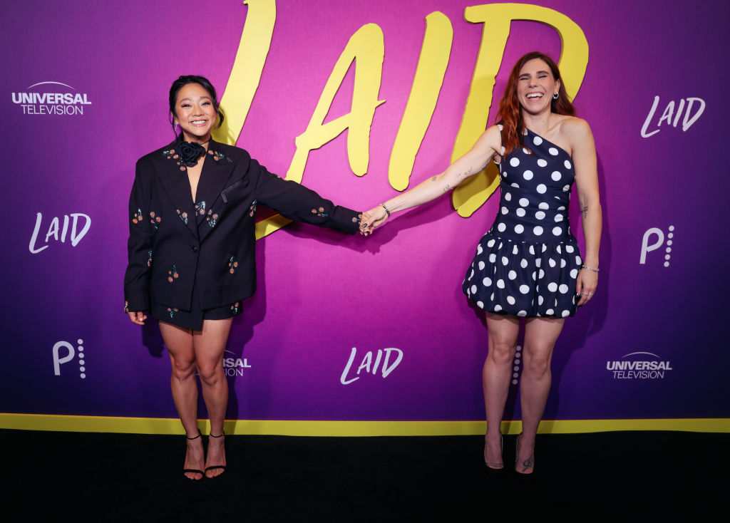 Zosia Mamet and Stephanie Hsu Make a Cute Team - Go Fug Yourself Go Fug ...