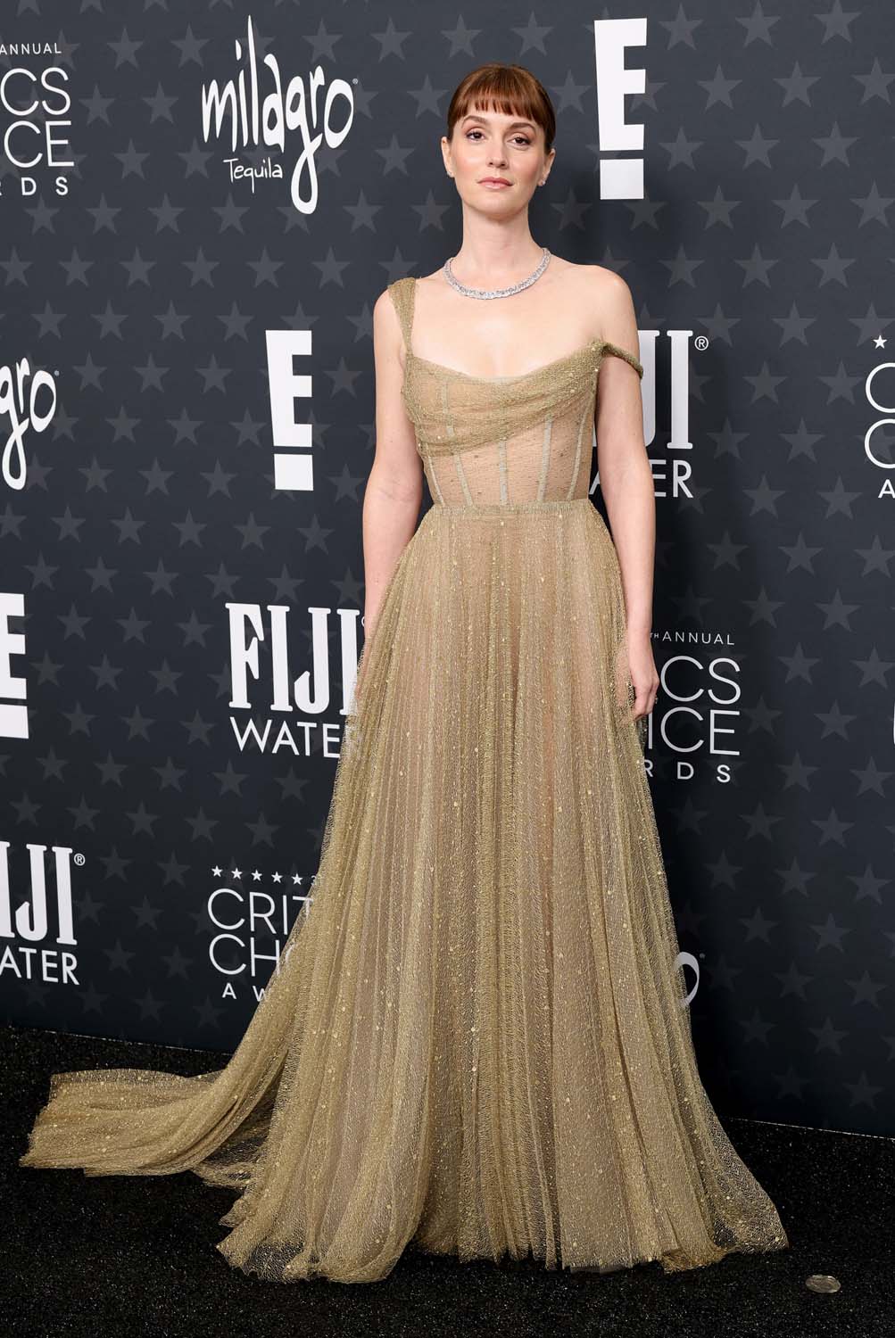 The Critics Choice Awards Did Not Lack Shiny Things - Go Fug Yourself ...