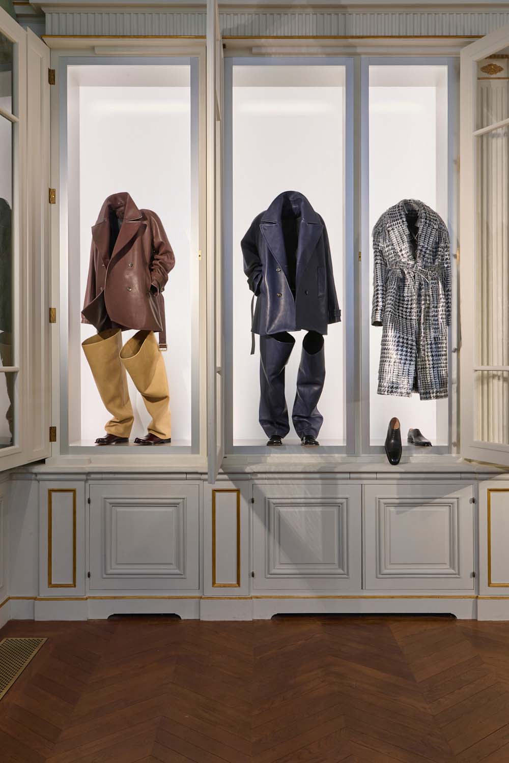 Loewe More Or Less Sat Out Fashion Week (And Is Now Designerless) - Go ...