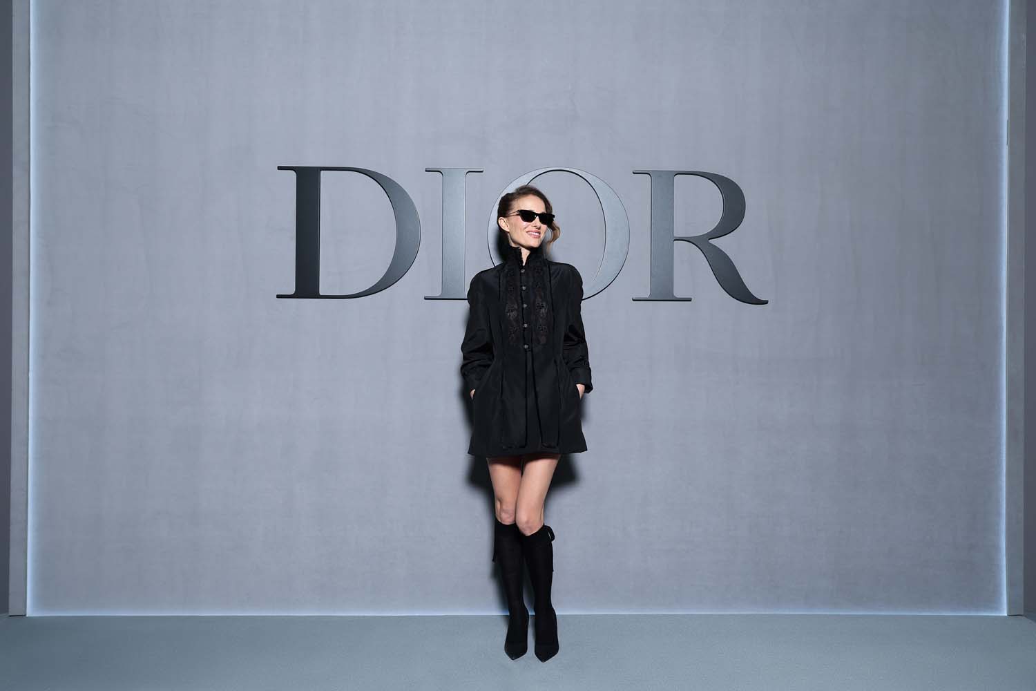 Natalie Portman Led Dior’s Front Row Parade - Go Fug Yourself Go Fug ...
